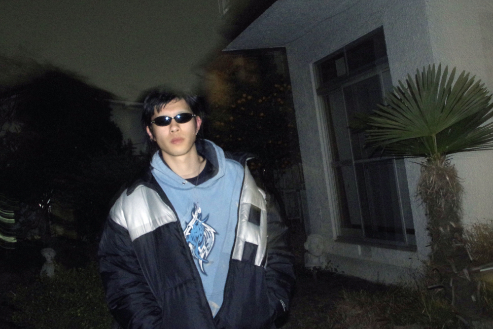 【インタビュー】Tohji｜ローカルからではなく、グローバルに突き刺す日本からのヒップホップ - FNMNL (フェノメナル)