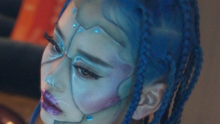 【対談】AI × Awich | 私たちはそんなに違わない - FNMNL (フェノメナル)